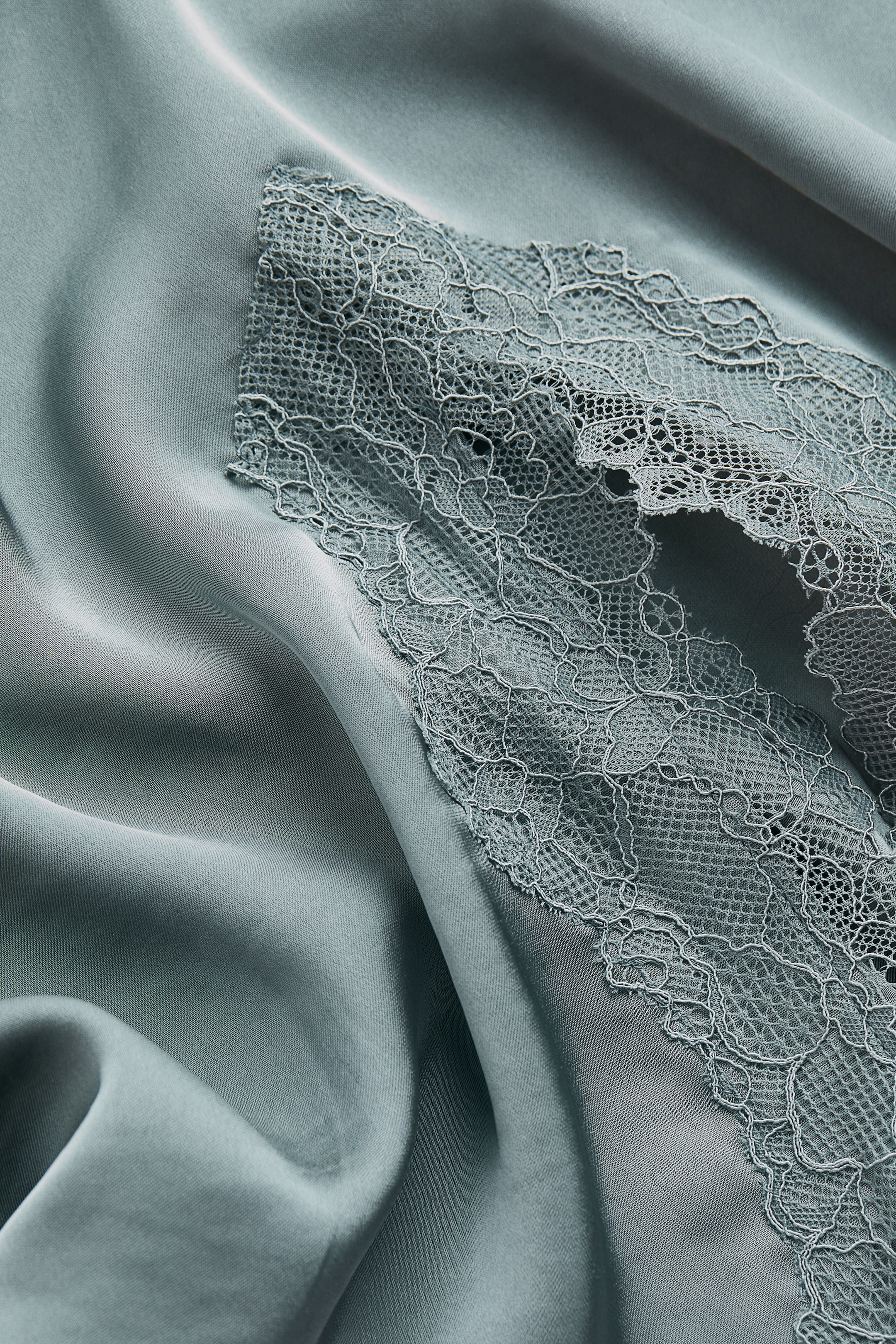 - Satin nightslip - Dusty green - Ladies | H&M IN