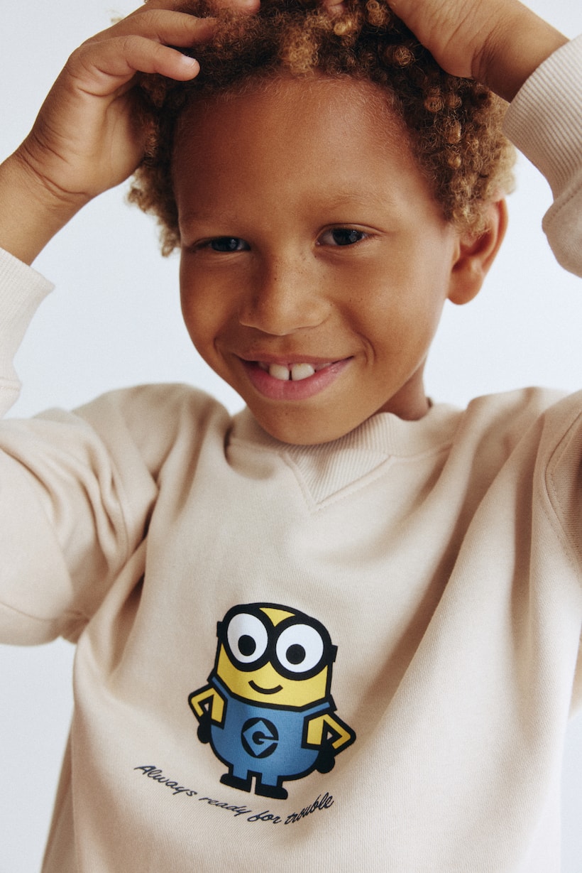 Conjunto de 2 piezas en french terry con diseño - Beige claro/Minions ...