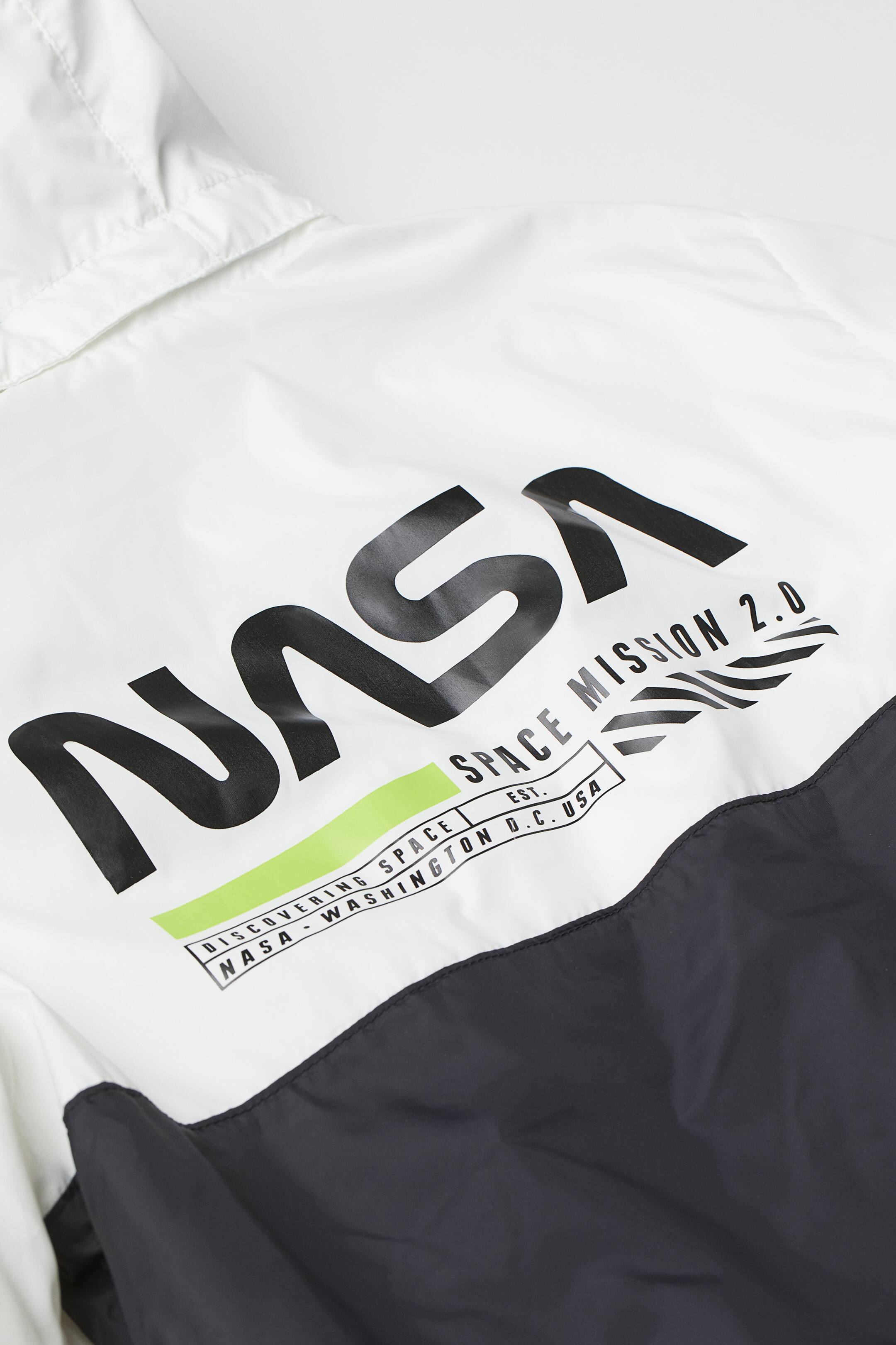 Printed Windbreaker - Long sleeve - White/NASA - Kids | H&M CA