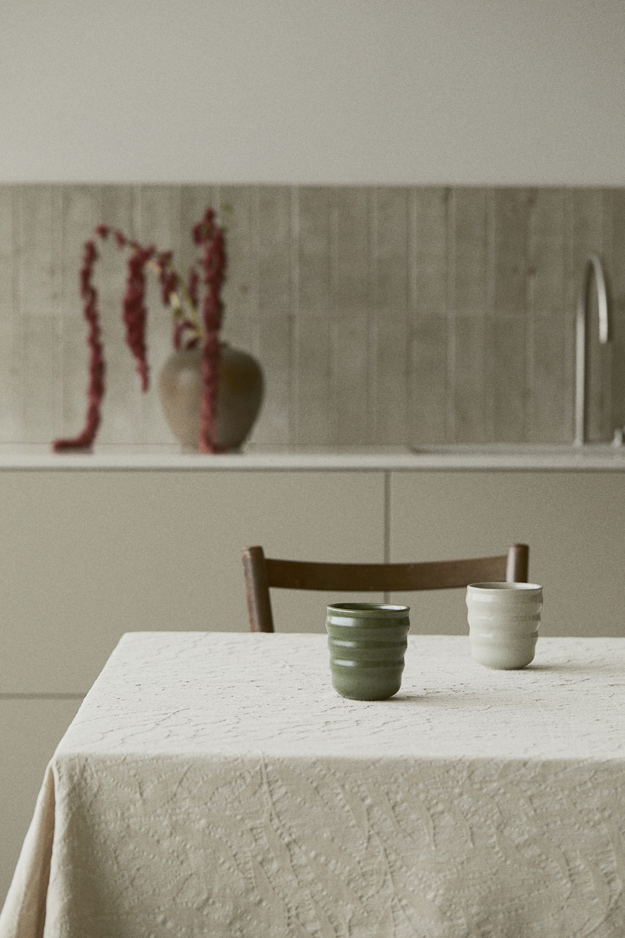 Green Fluted Stoneware Mug at H&M Home | H&M US