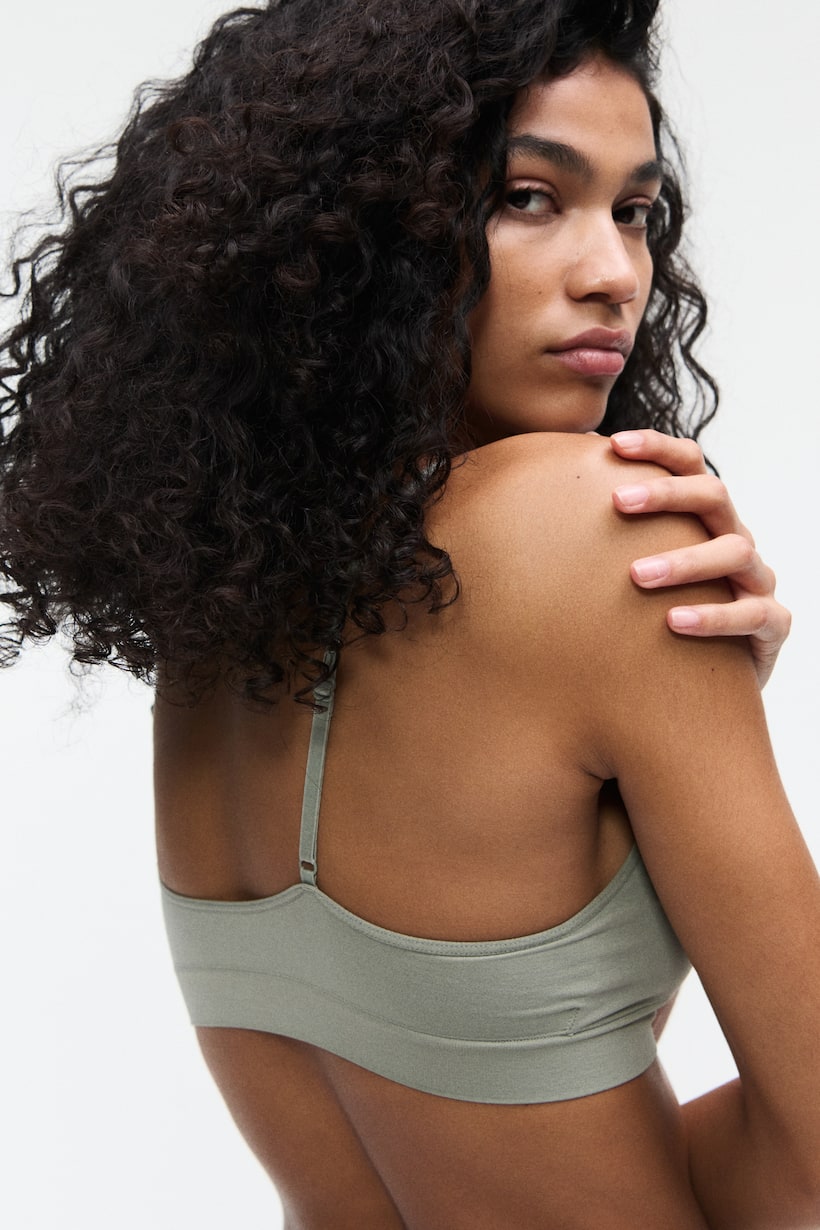 Seamless Padded Soft-cup Bra - Light khaki green - Ladies | H&M US