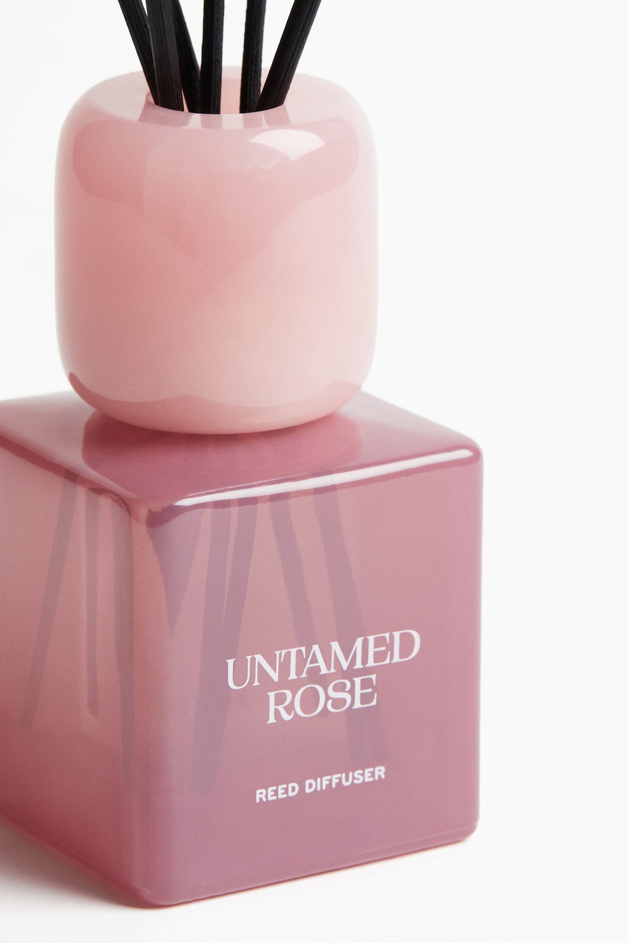 Untamed Rose Reed Diffuser at H&M Home | H&M CA