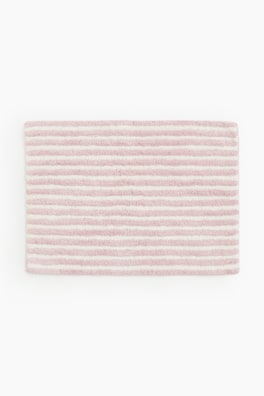 Tufted Cotton Bath Mat - Light pink/striped - Home All | H&M US
