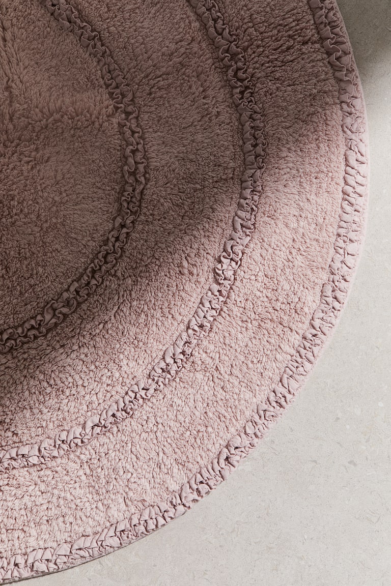 Dusty pink Round Cotton Bath Mat at H&M Home | H&M US