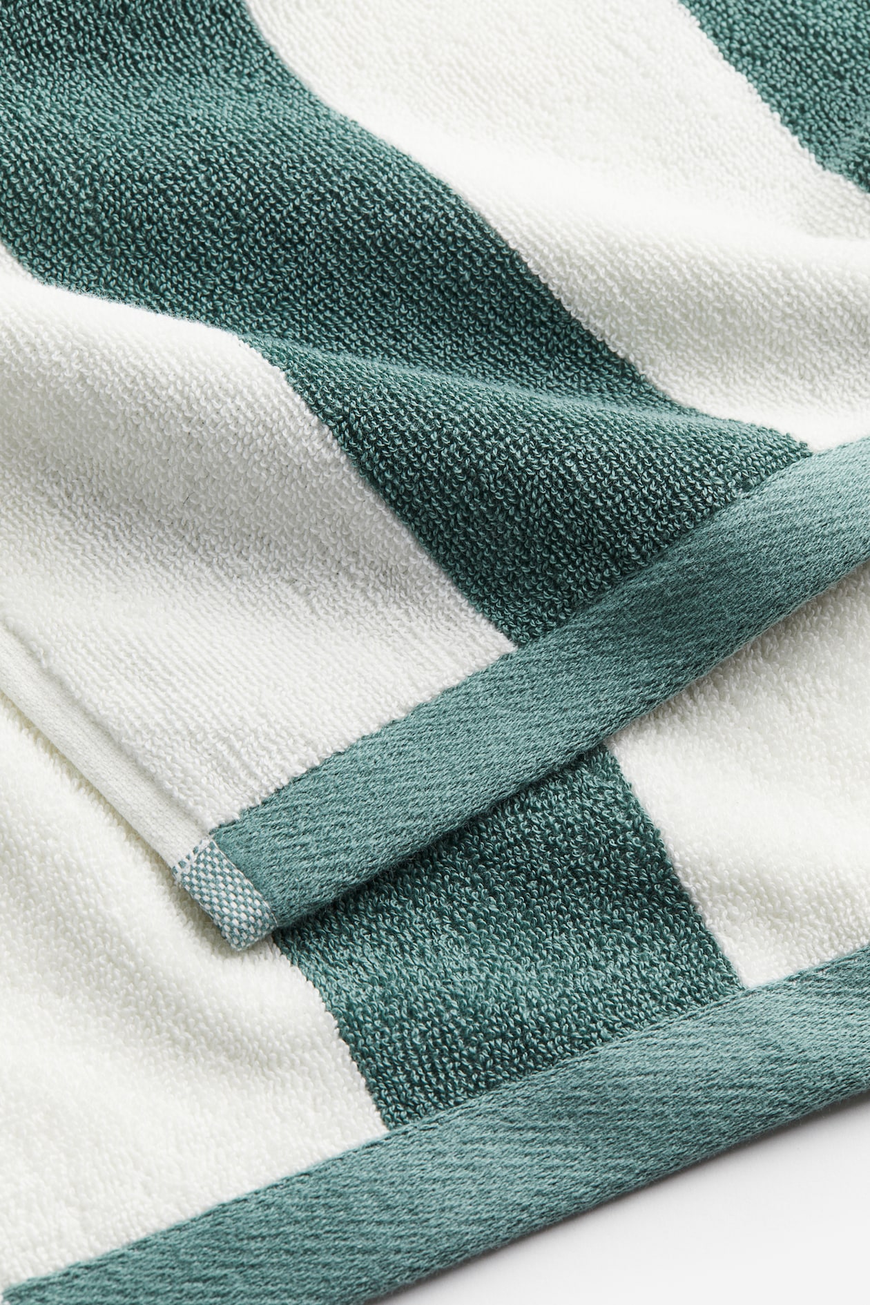 Striped Hand Towel - Green/striped - Home All | H&M US