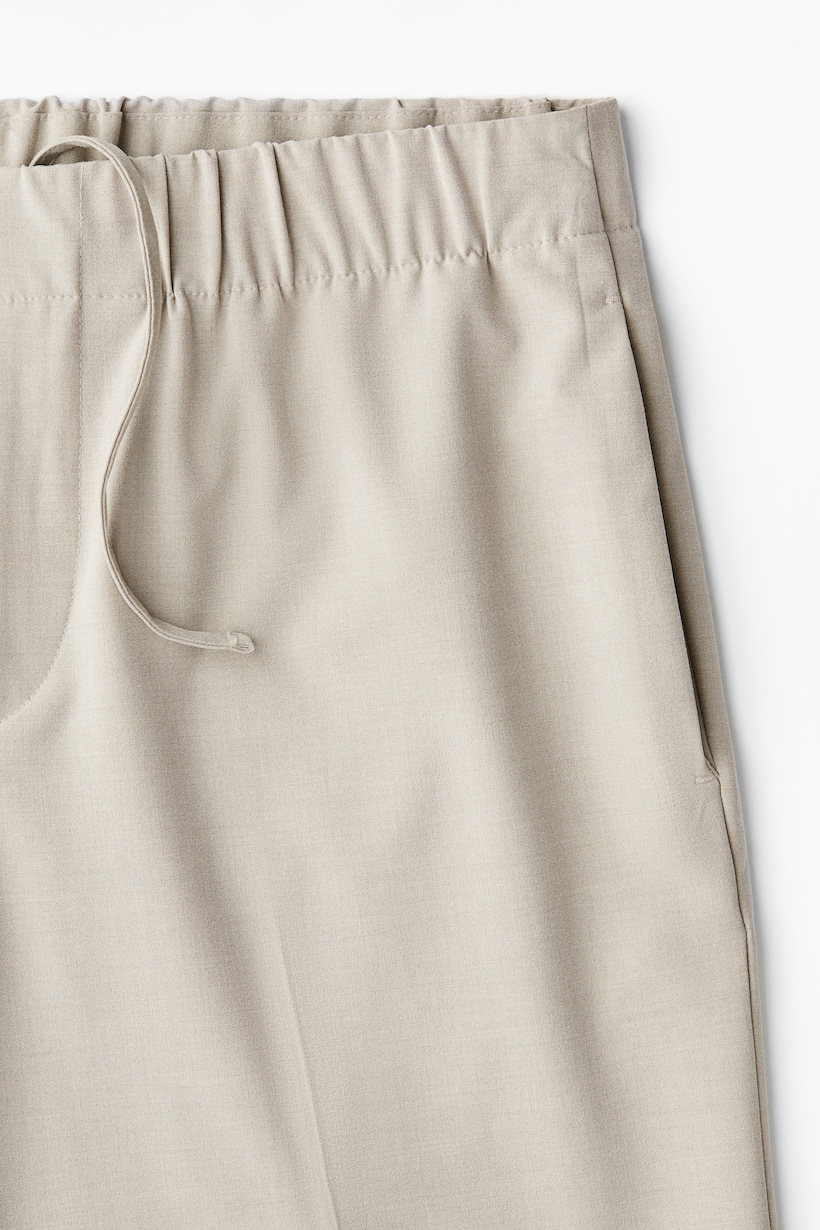 Relaxed Fit Trousers - Beige - Men | H&M IN