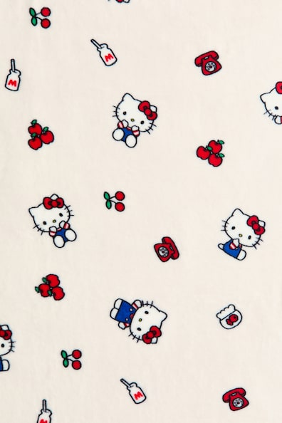 Patterned Fleece Blanket - Light beige/Hello Kitty - Home All | H&M US