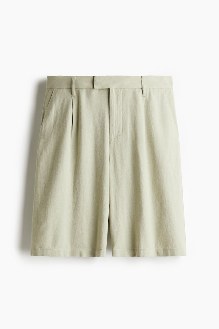 Women's Light dusty green Knee-Length Linen-Blend Shorts | H&M CA