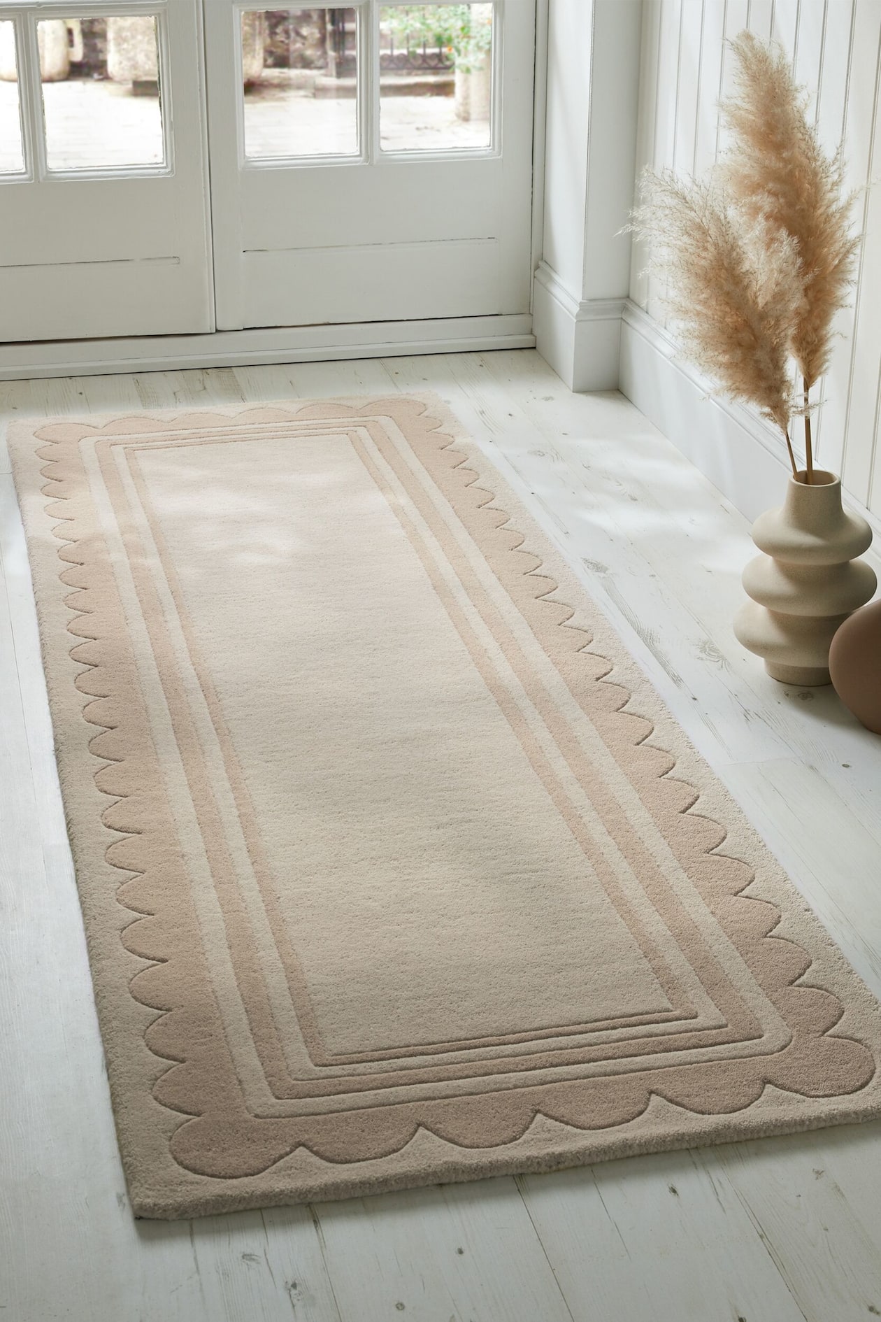Lois Scallop Border Wool Runner - Naturlig - Flair Rugs - Home All | H&M SE