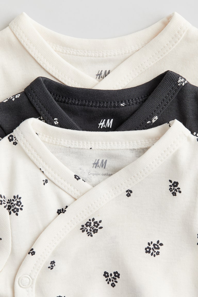 Newborn Baby Clothes | Girls & Boys | H&M CA