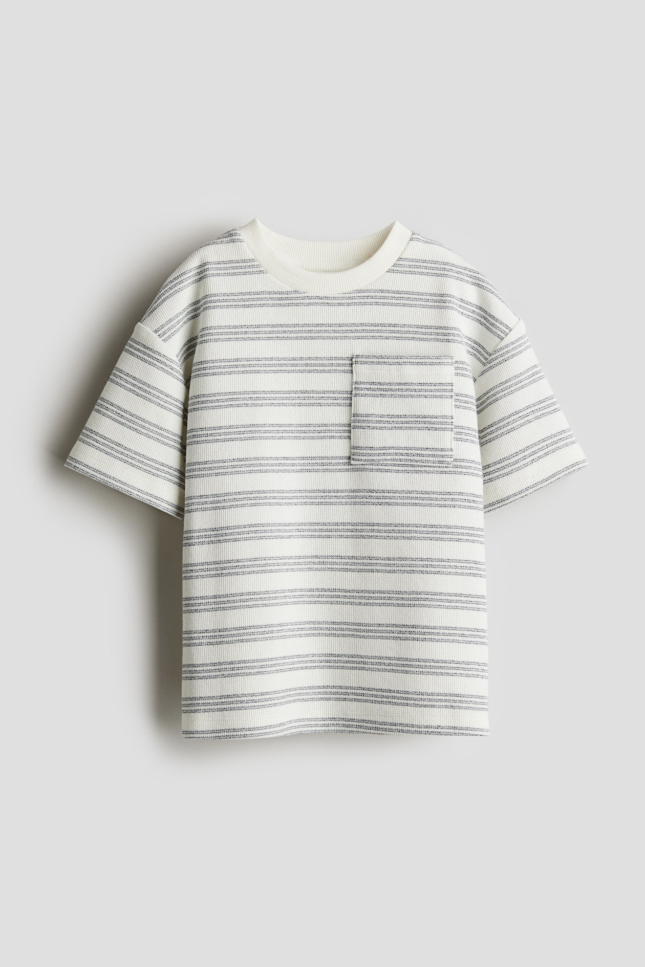 Chest-pocket T-shirt - White/blue striped - Kids | H&M US
