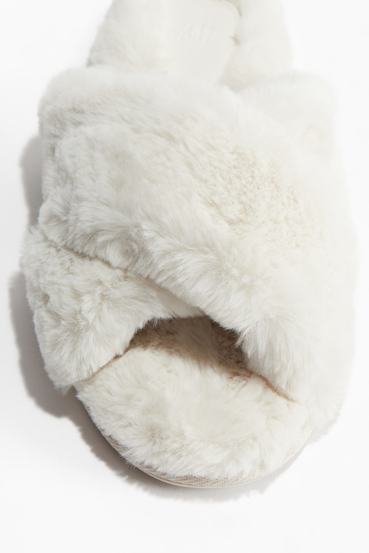 Tofflor | Inneskor & Innetofflor | Fluffiga Tofflor | Dam | H&M SE