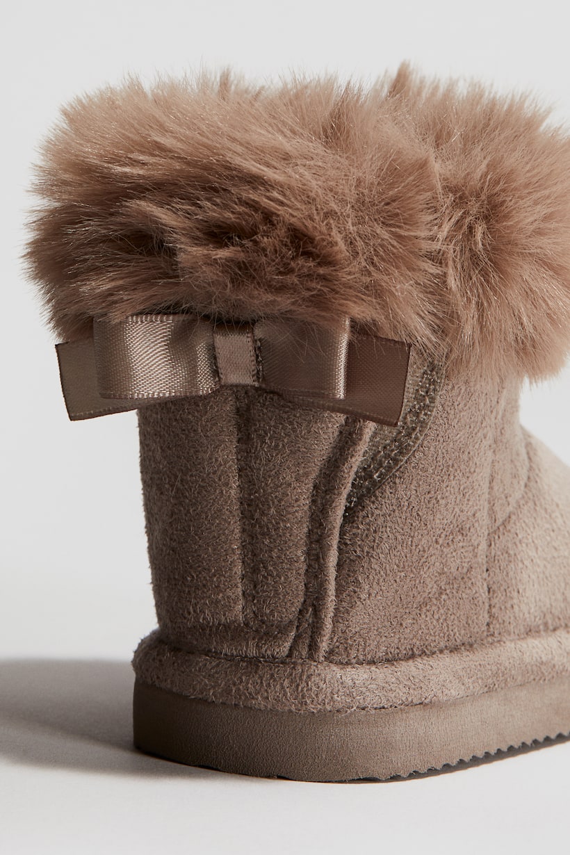 Botas con forro en pelo sintético - Beige - Kids | H&M MX