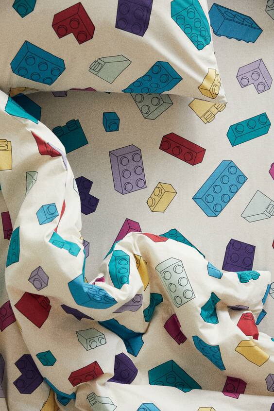 Multicolored/LEGO bricks Patterned Cotton Fitted Sheet at H&M Home | H&M US