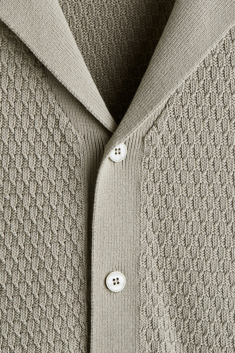 Regular-Fit Textured-Knit Resort Shirt - Khaki green - Men | H&M US