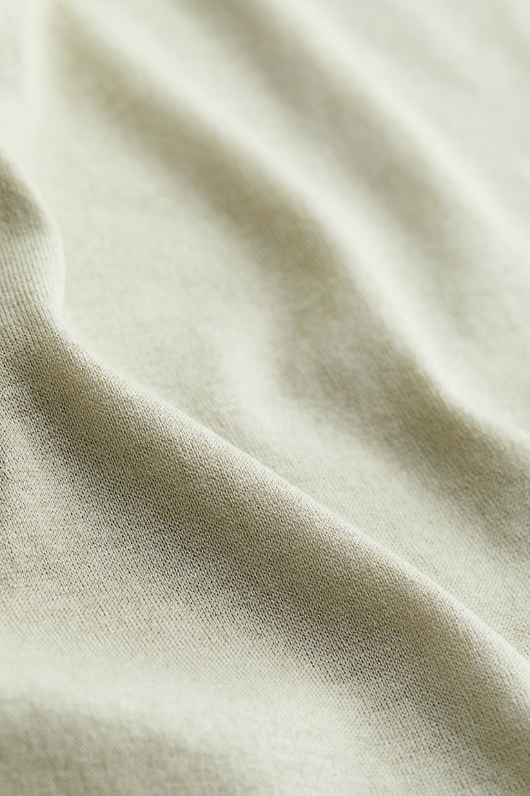 T-shirt in misto seta - Scollo arrotondato - A maniche corte - Light ...