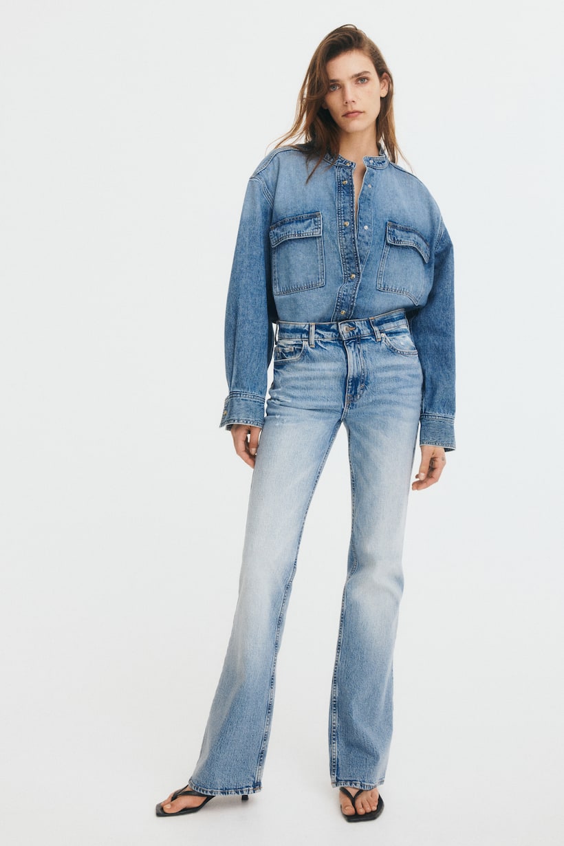 Women's Light denim blue Bootcut High Jeans - High waist - Regular fit ...