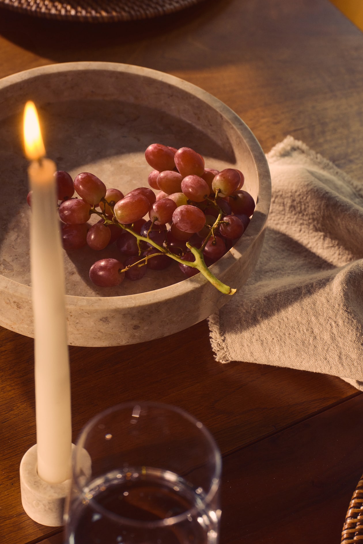 Beige Footed marble serving bowl at H&M Home | H&M GB