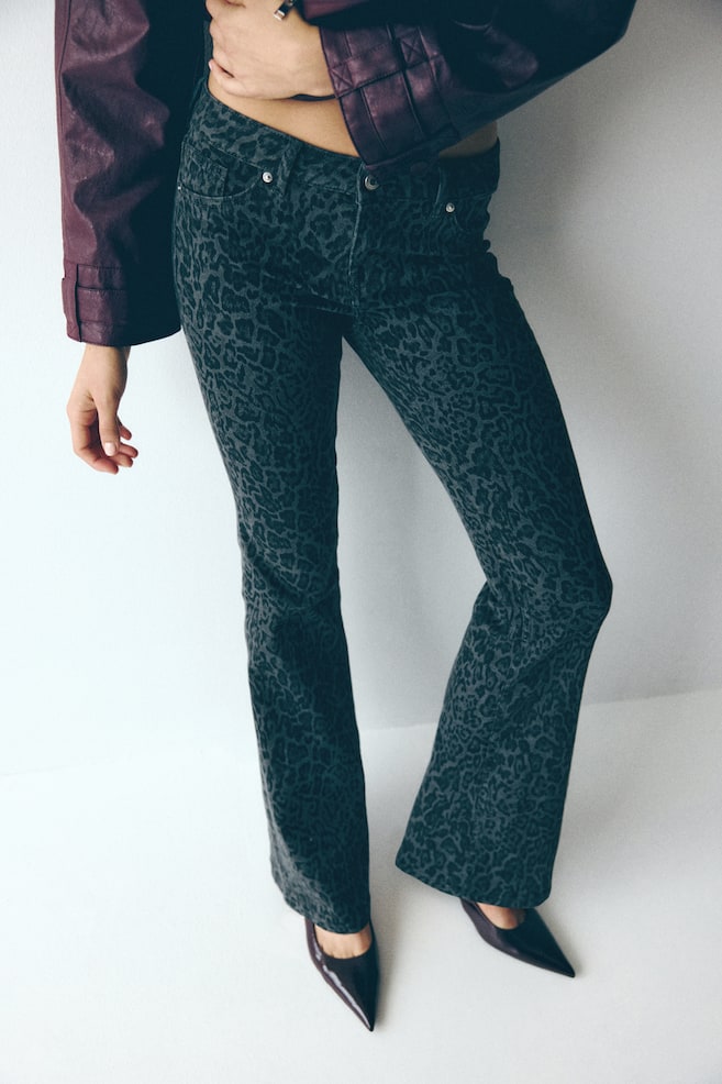 Women's Dark gray/leopard print Flared Low Jeans | H&M CA