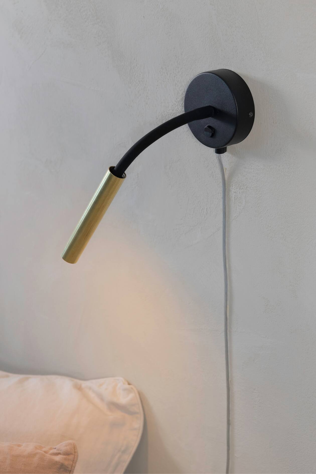 Jolie Wandlampe - Raw Brass/black - Home All | H&M AT