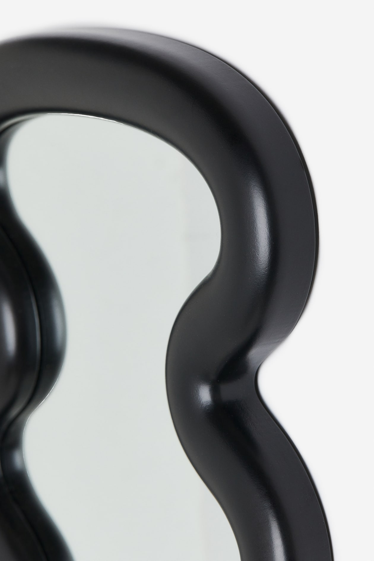 Wavy Mirror - Black - Home All | H&M US