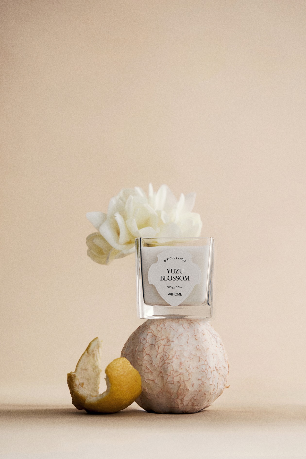 Candela profumata in vasetto di vetro - Yuzu Blossom - HOME | H&M IT
