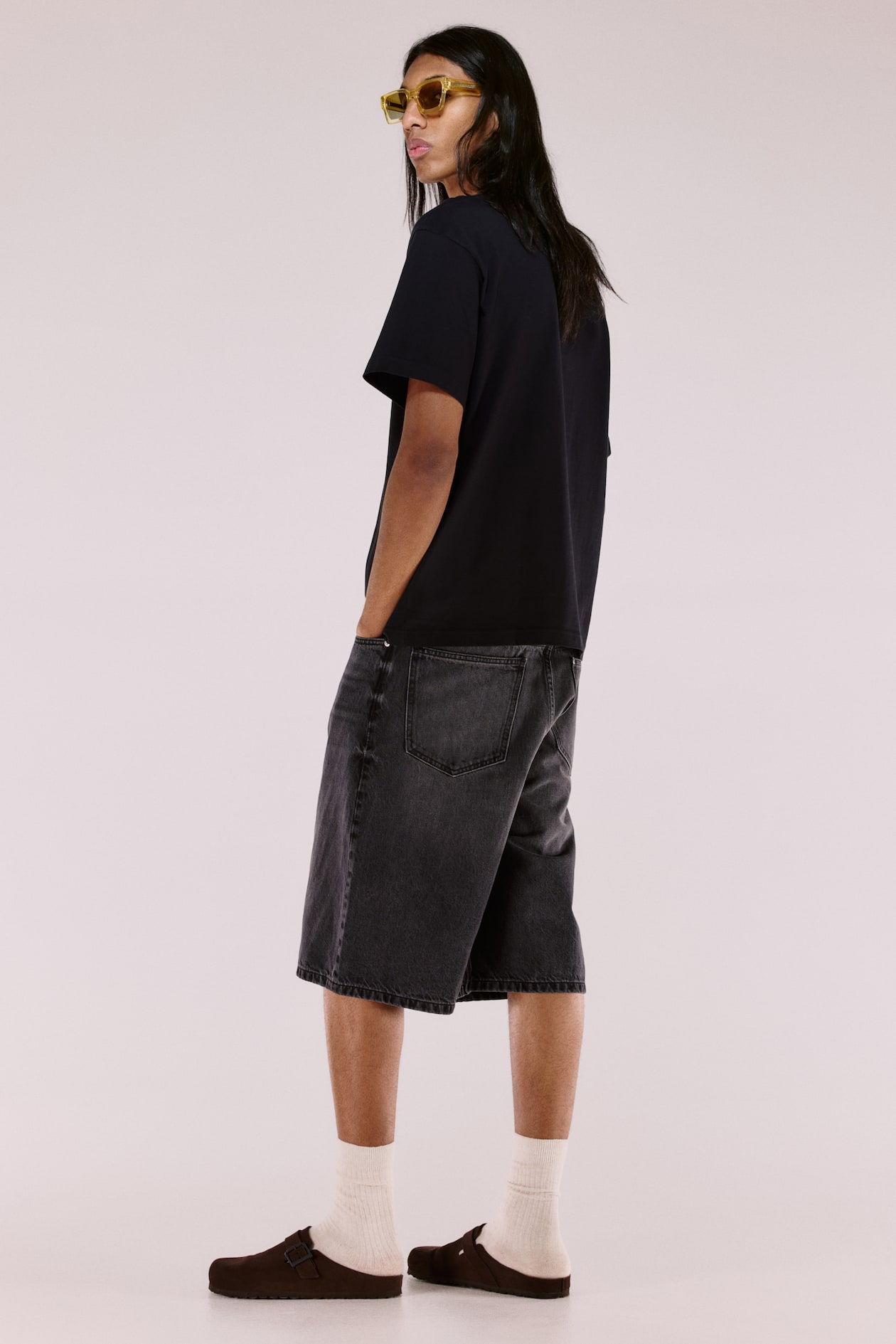 Loose Fit Printed T-shirt - Black/Pulp Fiction - Men | H&M IN