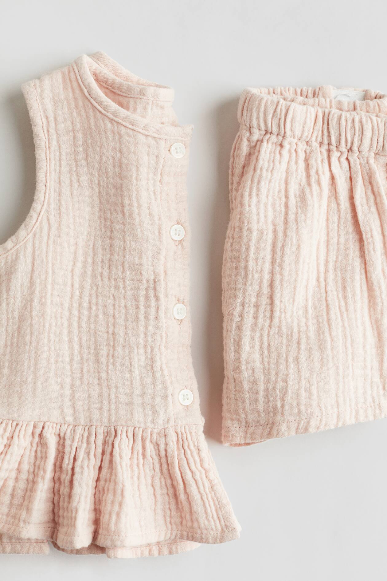 2-piece Muslin Top and Shorts Set - Light pink - Kids | H&M US