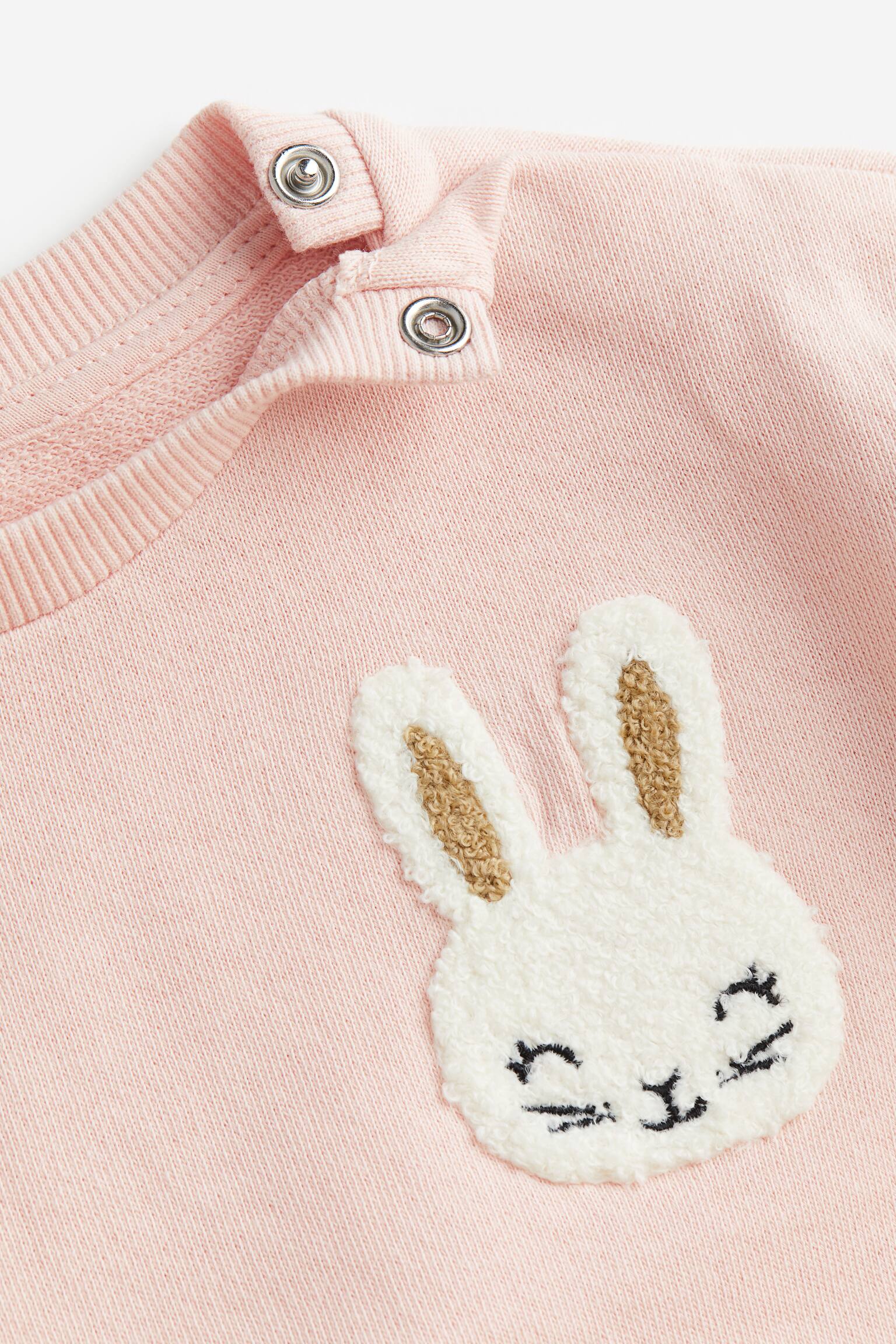 Sweatshirt - Light pink/rabbit - Kids | H&M CA