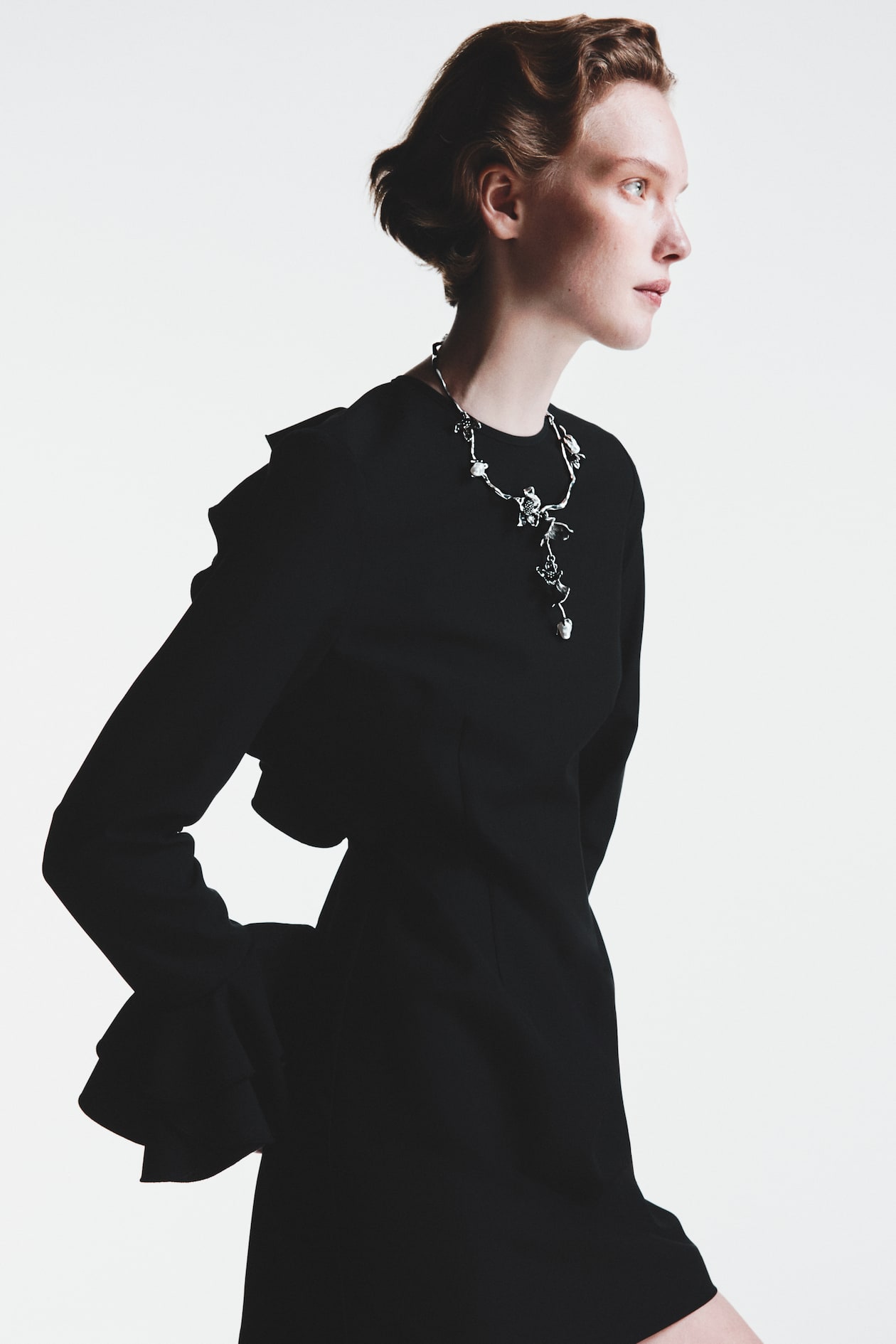 Collier avec fleurs - Argenté - FEMME | H&M FR