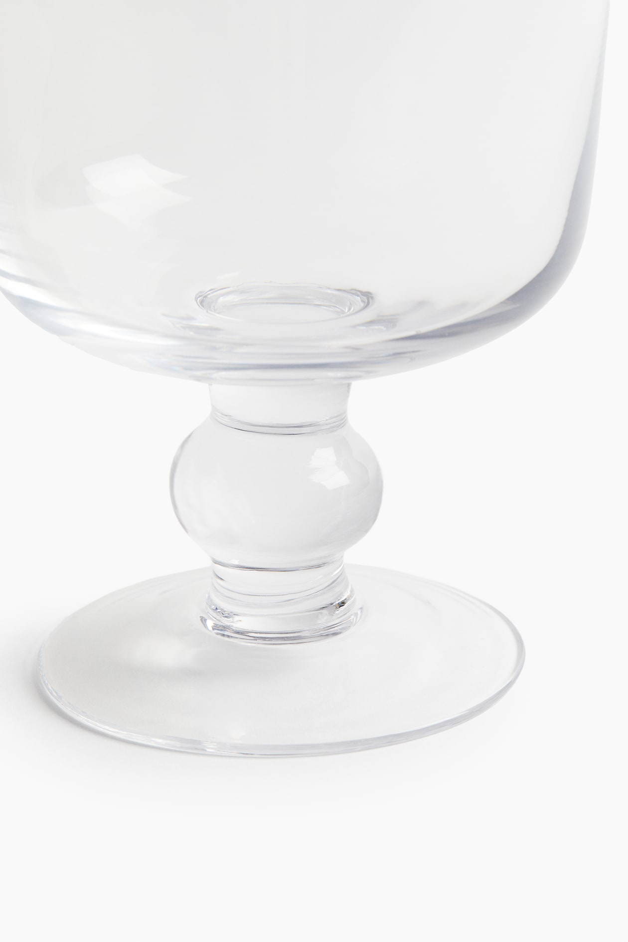 Transparent Large Footed Glass Vase at H&M Home | H&M US