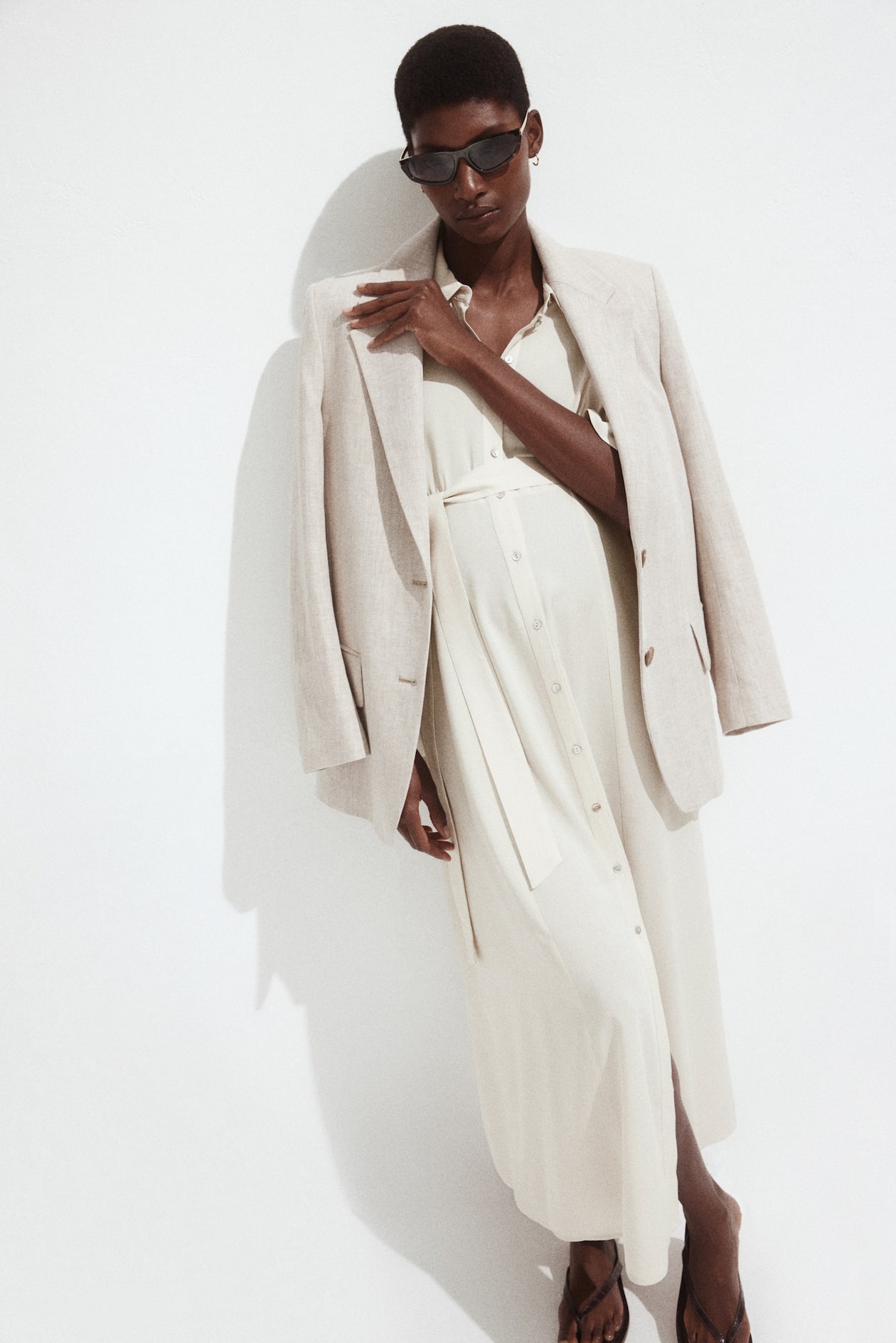 MAMA Before & After Shirt dress - Light beige - Ladies | H&M IN