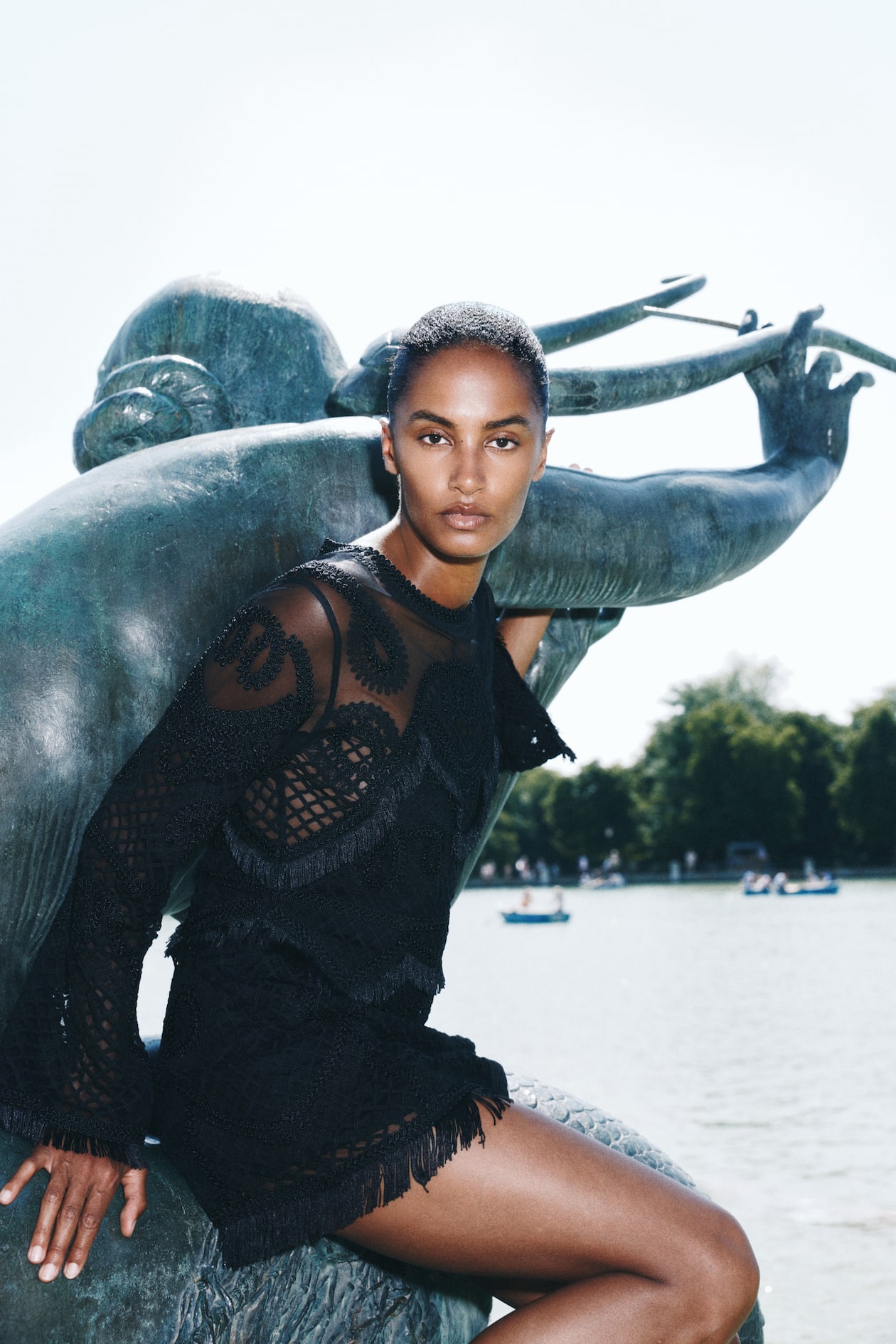 Brodert kjole i mesh - Sort - DAME | H&M NO