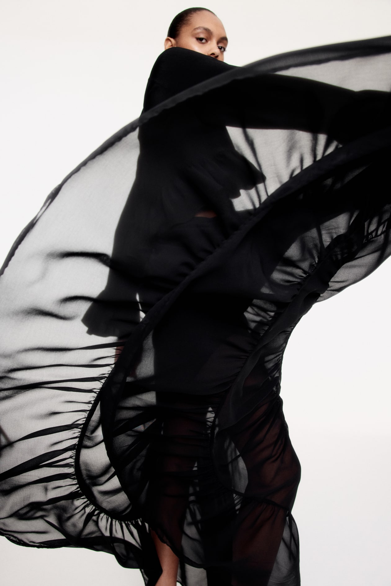 Saia comprida com secções franzidas - Preto - SENHORA | H&M PT