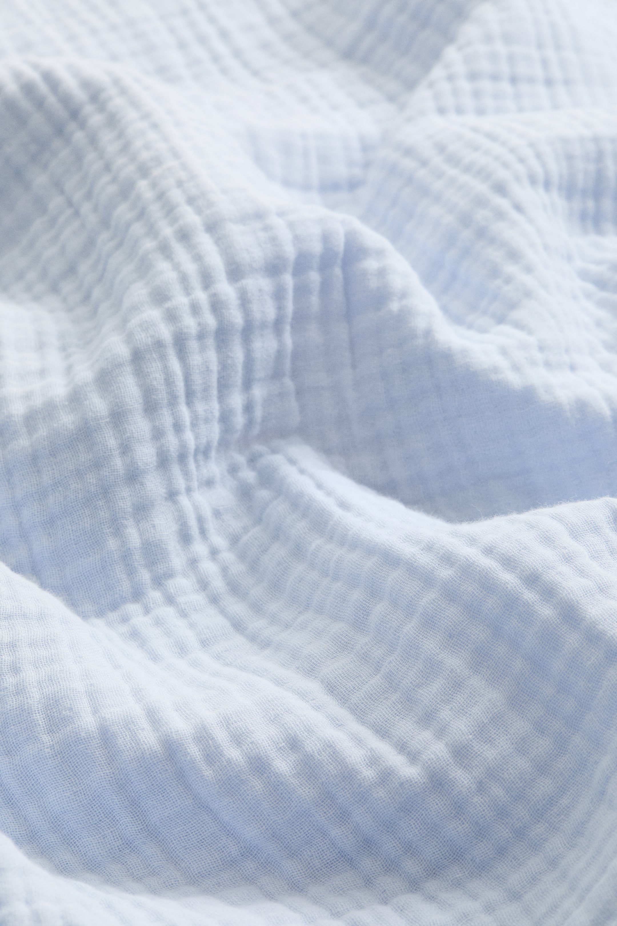 Light blue Muslin cot duvet cover set at H&M Home | H&M IE