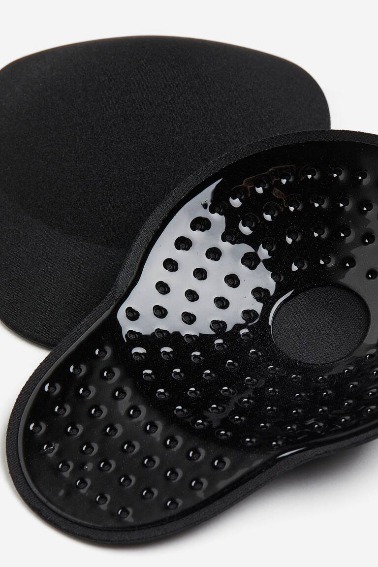 Self-adhesive lifting cups - Black - Ladies | H&M GB