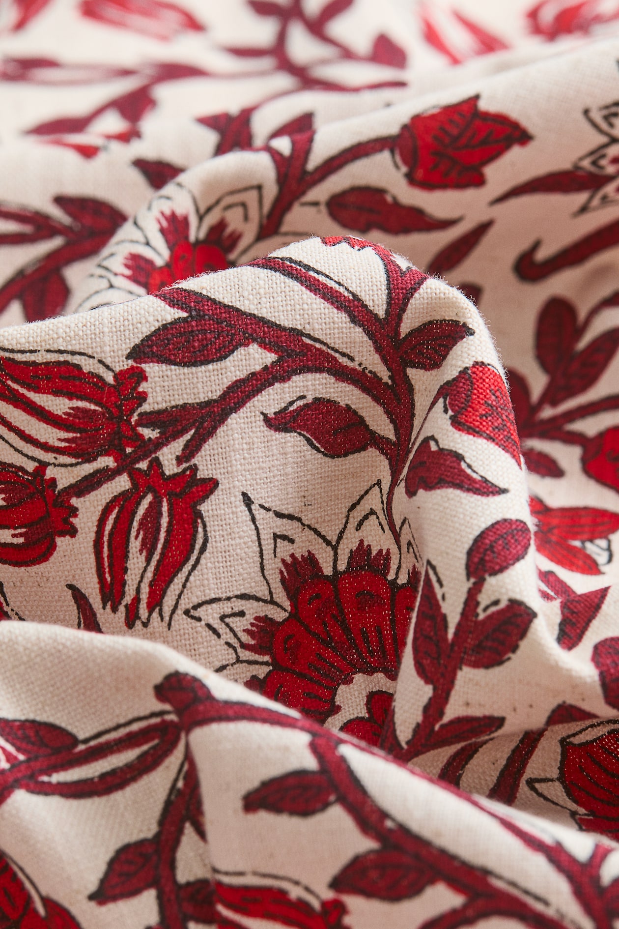 Red/floral Extra-Long Patterned Cotton-Blend Table Runner at H&M Home ...