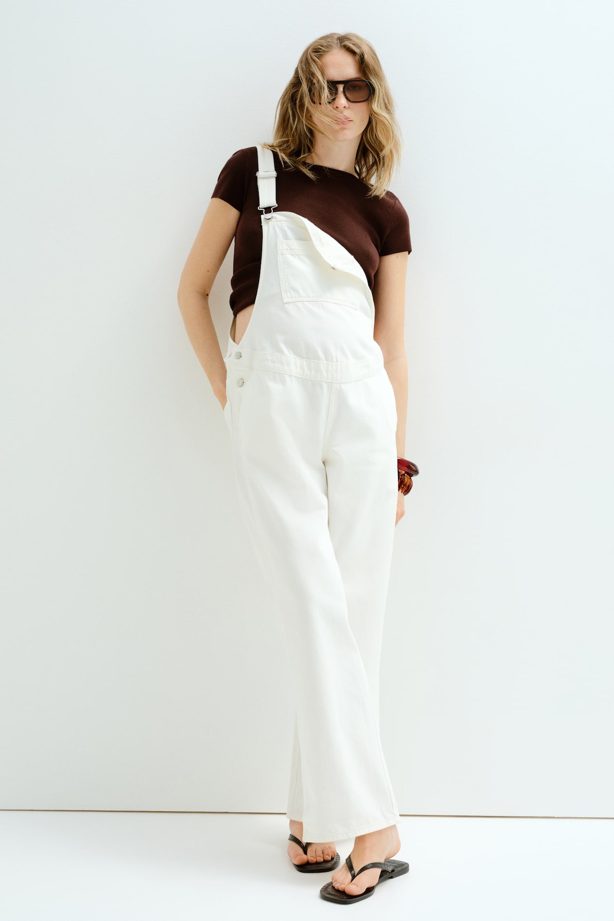 Women's White MAMA Before & After Denim dungarees | H&M GB