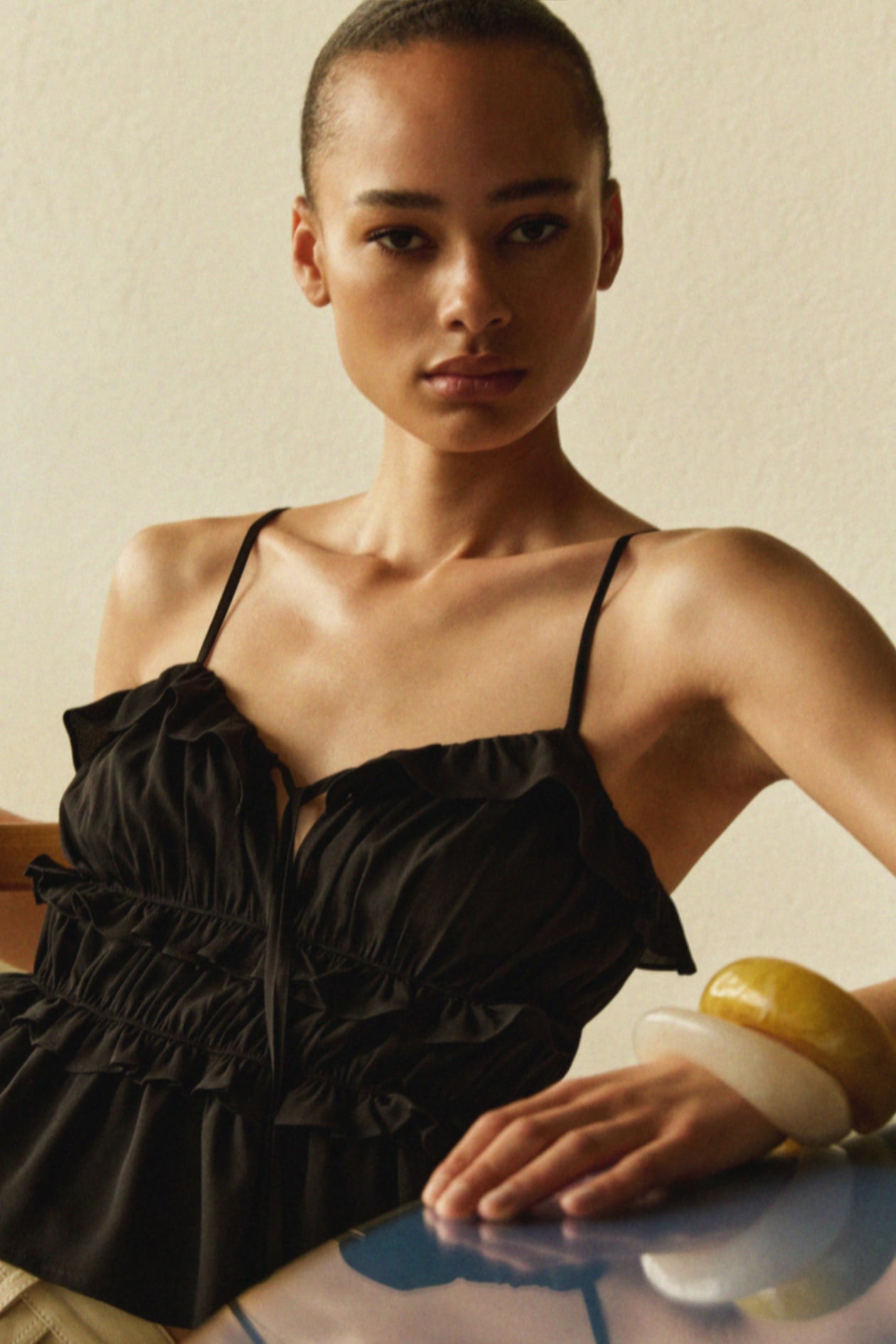 Top de tirantes con olanes - Negro - Ladies | H&M MX
