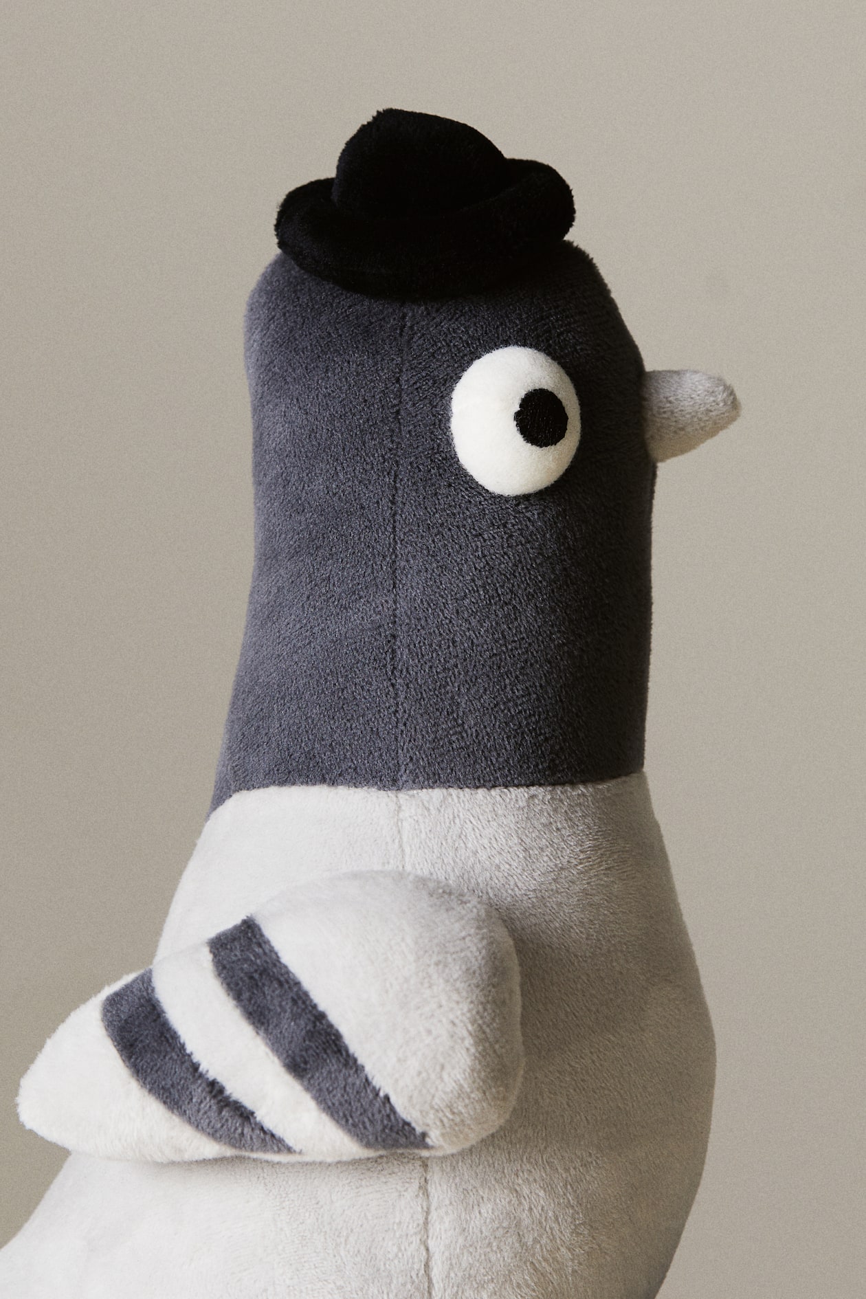 Light grey Pigeon soft toy at H&M Home | H&M GB