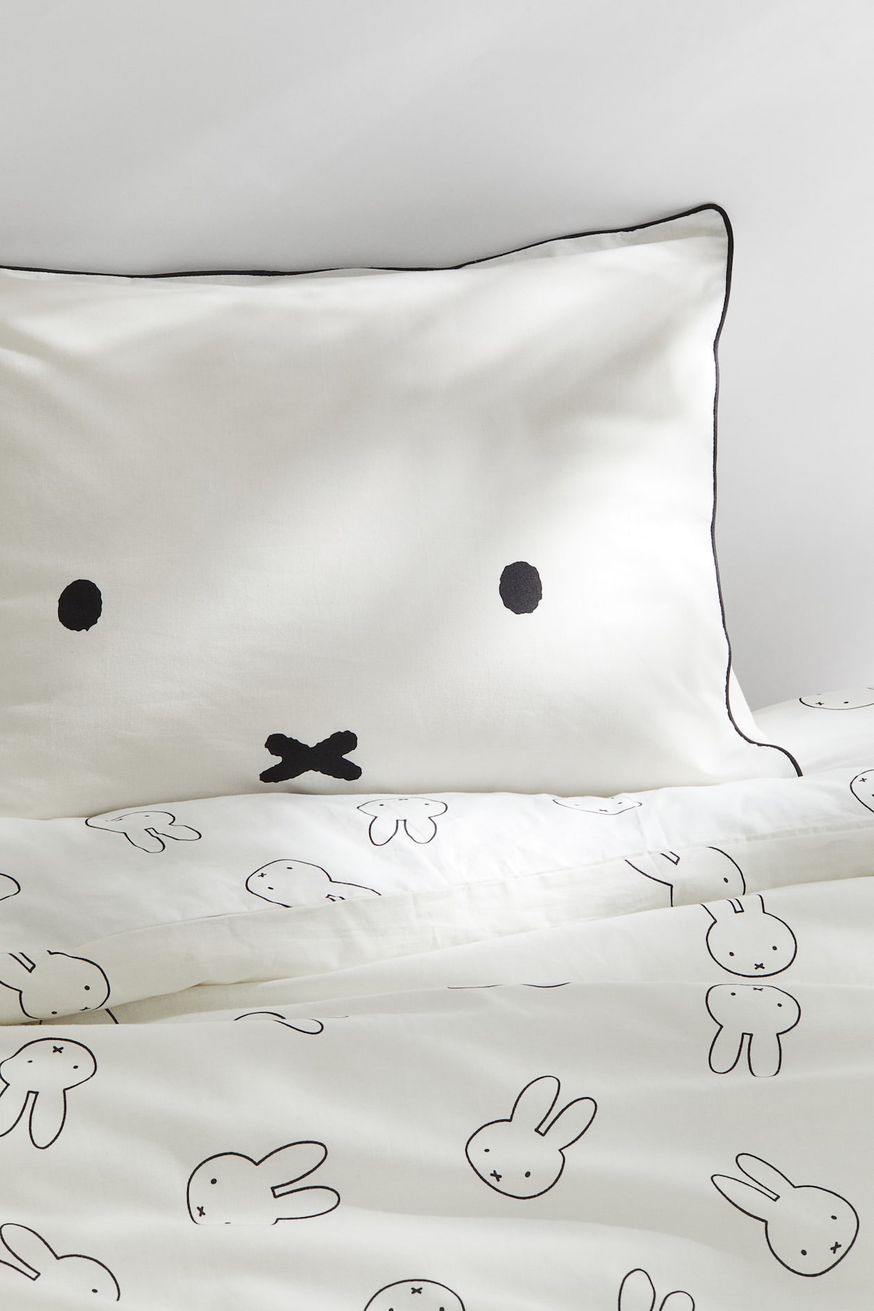 Patterned cotton duvet cover set - White/Miffy - Home All | H&M GB