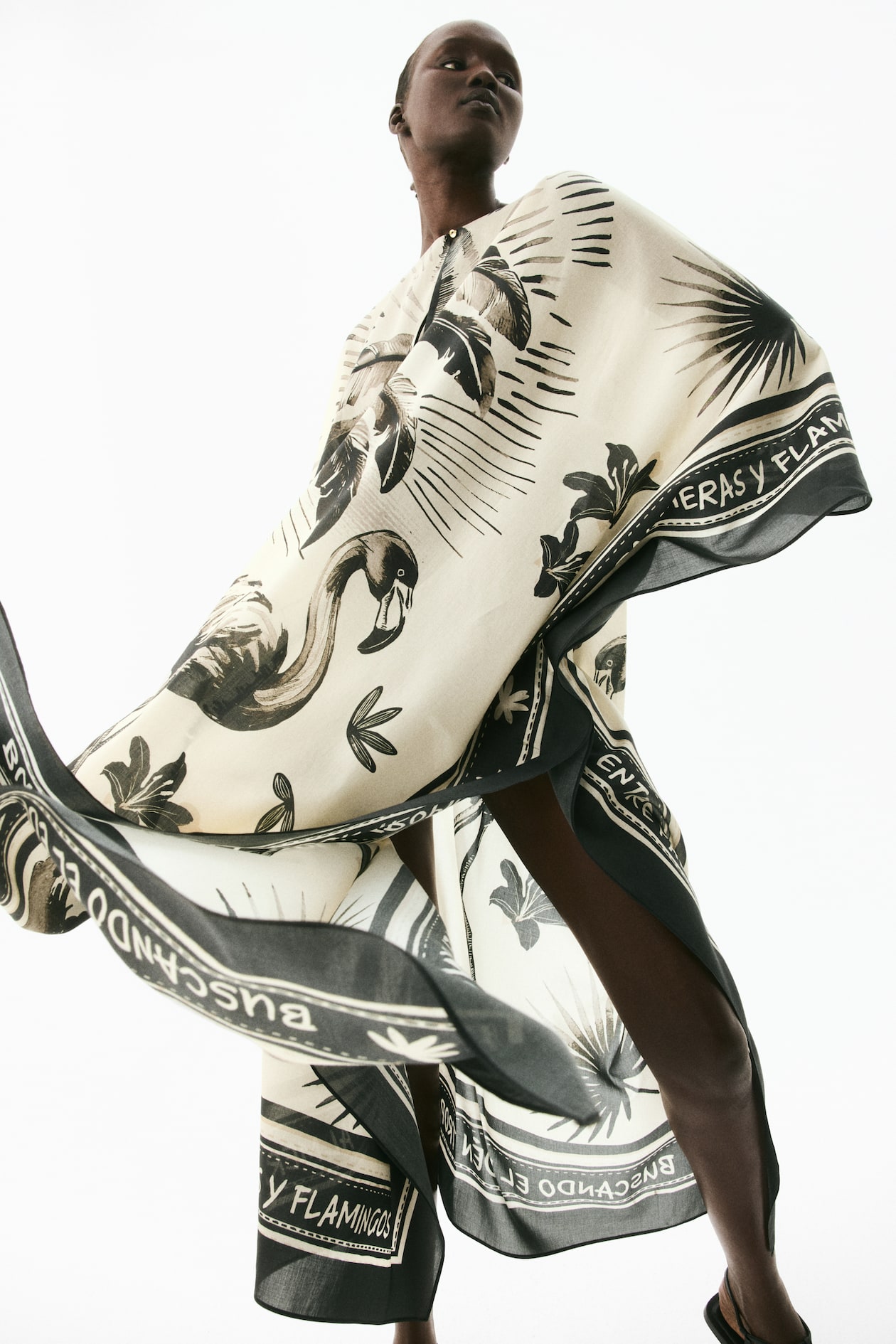 Women's Light beige Oversized Kaftan Dress | H&M CA