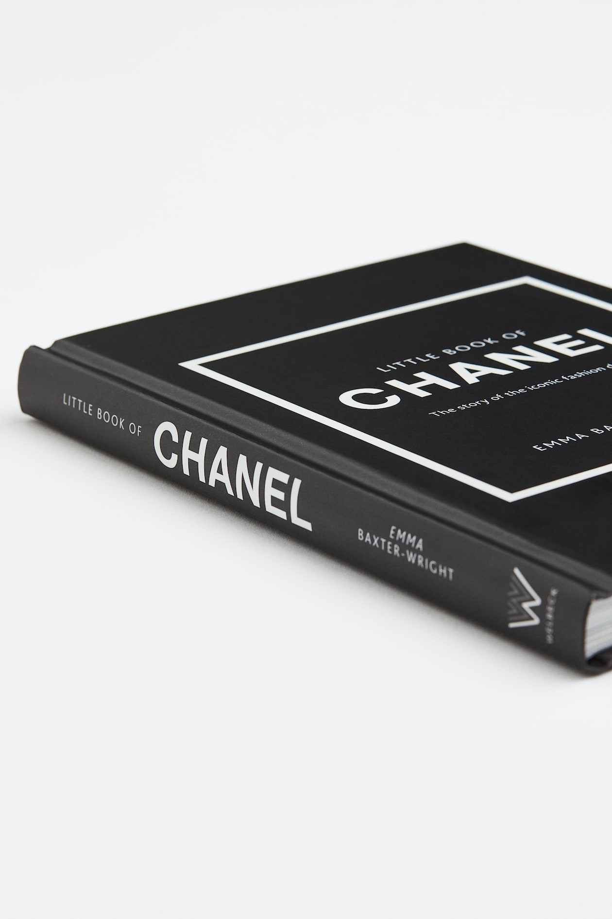 Little Book of Chanel Little Book of Chanel at H&M Home | H&M GB
