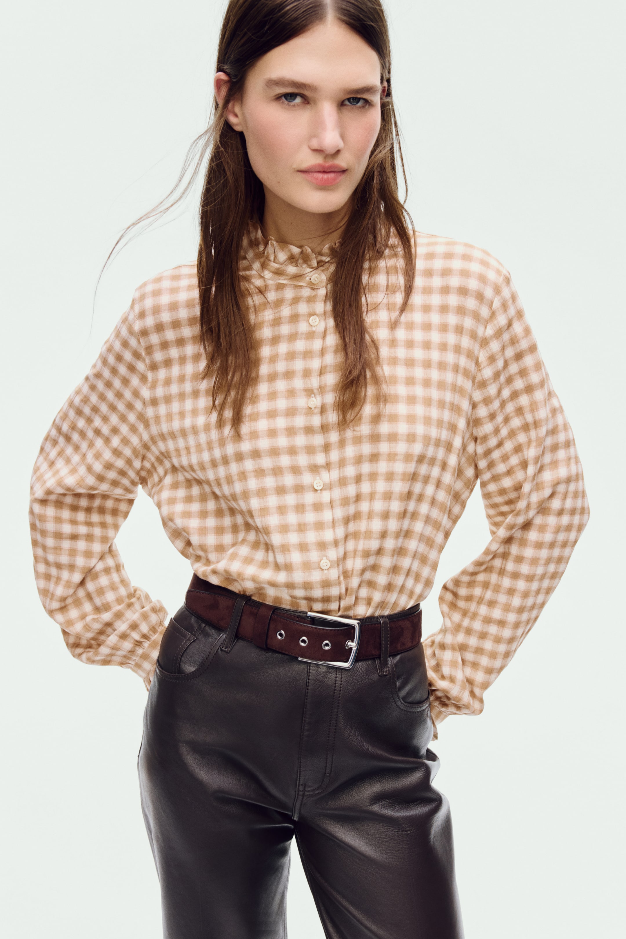 Women's Beige/checked Ruffle-Collar Blouse | H&M CA