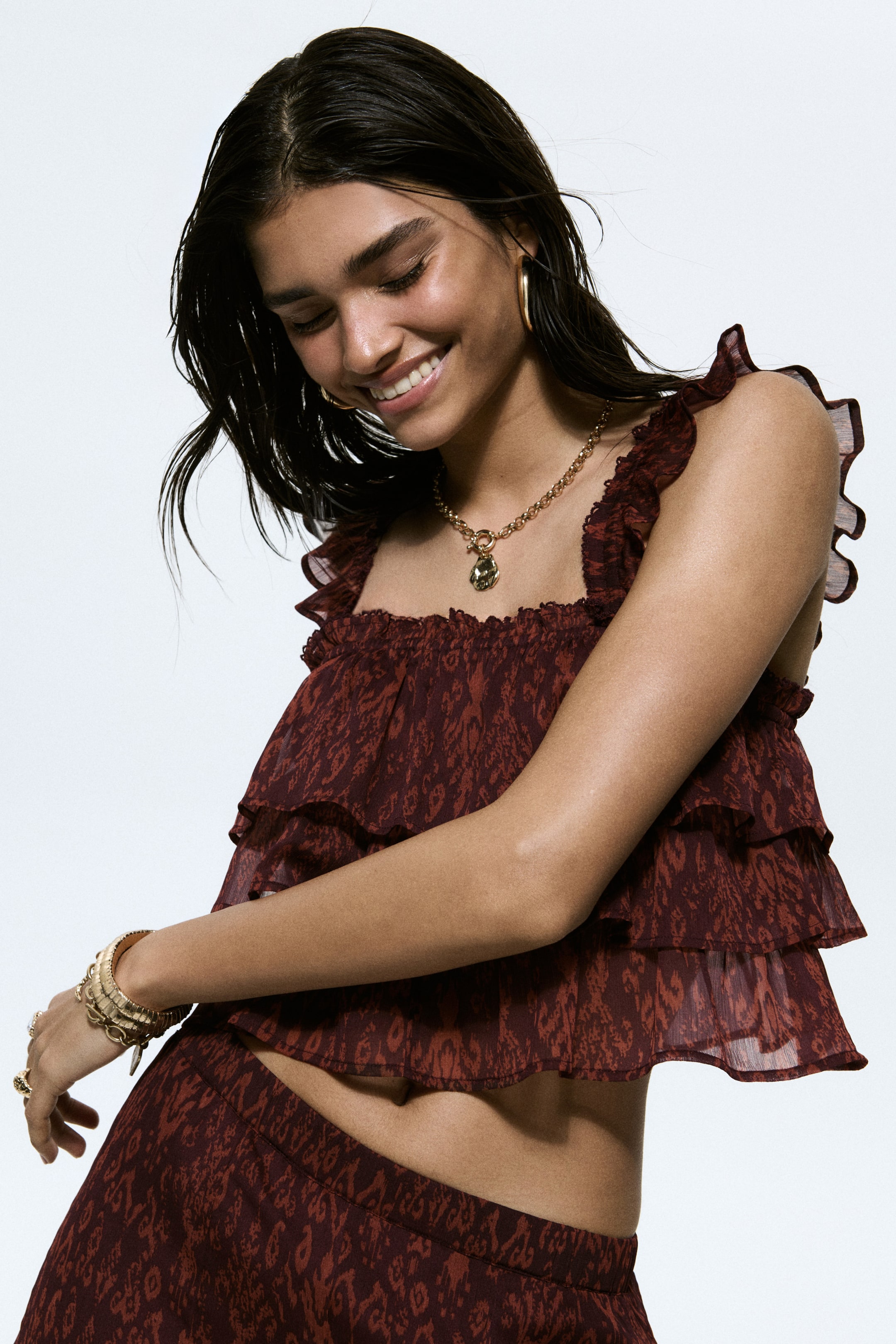 Tiered crinkled top - Burgundy/Patterned - Ladies | H&M IN