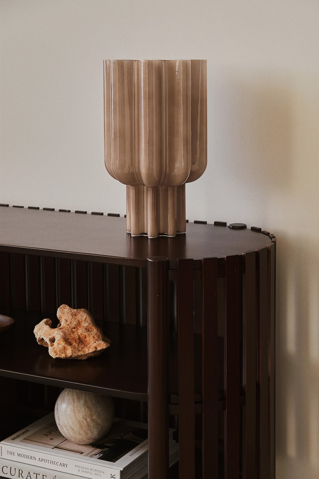 Light brown Glass table lamp at H&M Home | H&M GB