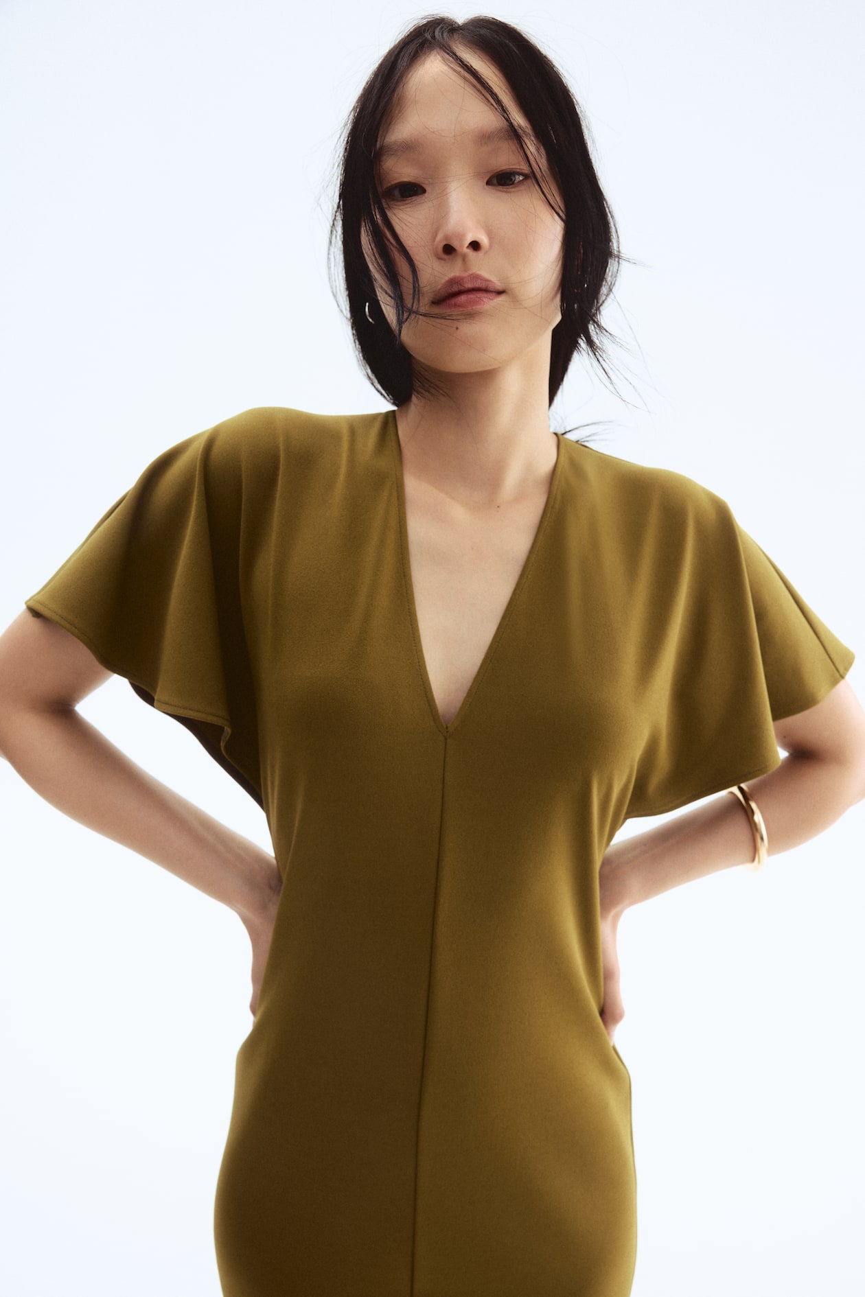 V Yakalı İnterlok Elbise - Zeytin yeşili - KADIN | H&M TR