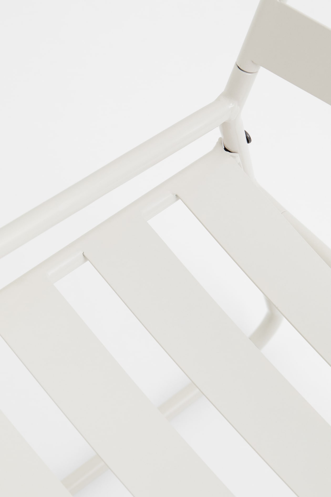 White Metal lounge chair at H&M Home | H&M GB