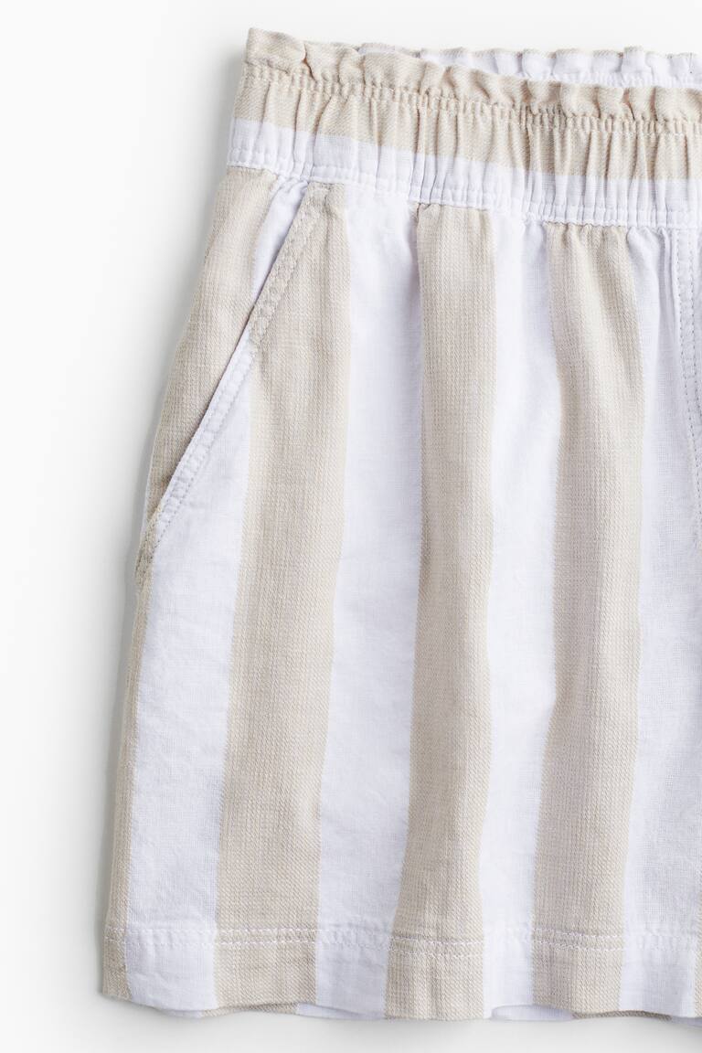 Linen Shorts - Light beige/striped - Ladies | H&M US