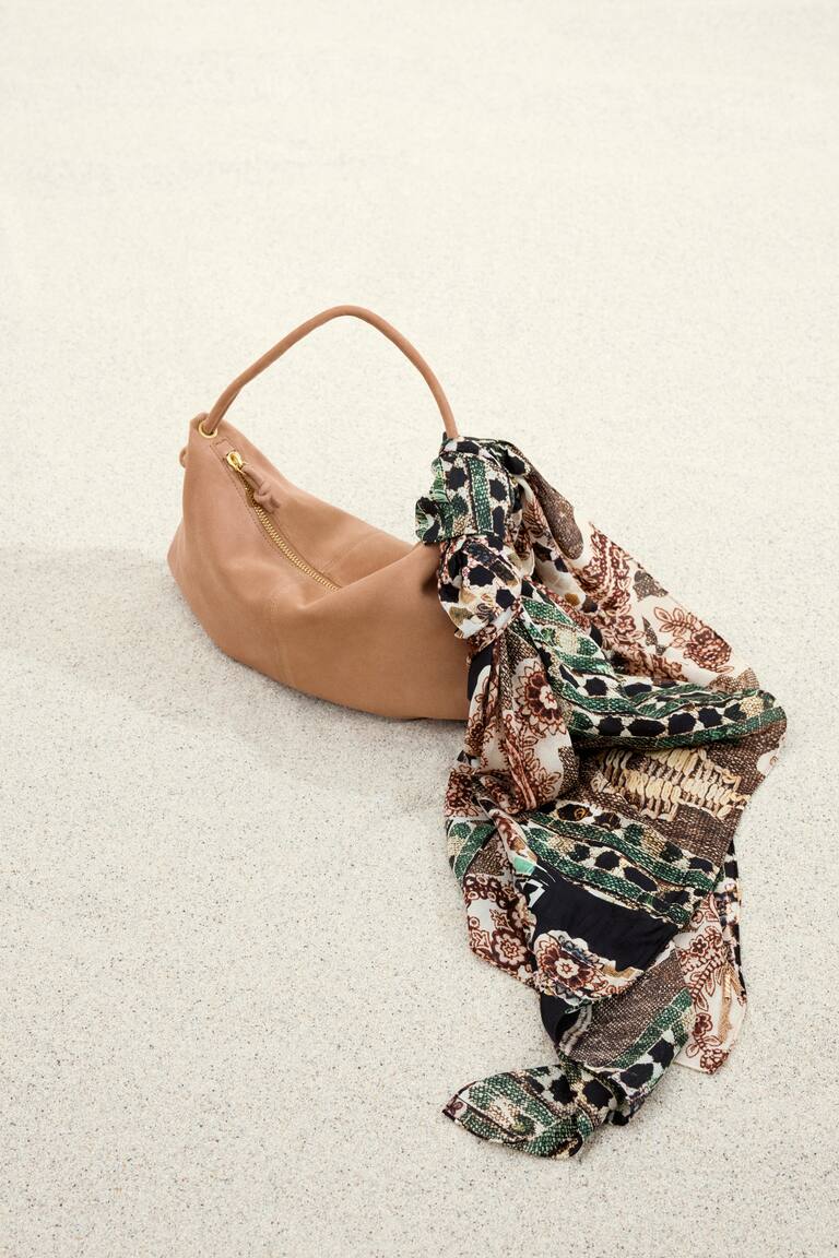 Silk-blend scarf - Brown/Patterned - Ladies | H&M GB